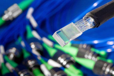 Fiber Arrays - PHIX Photonics Assembly