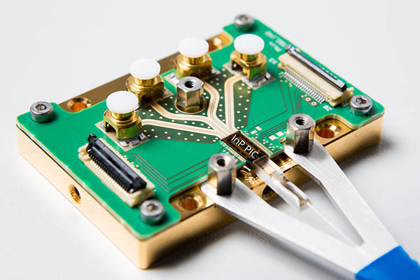 Prototype packages - PHIX Photonics Assembly